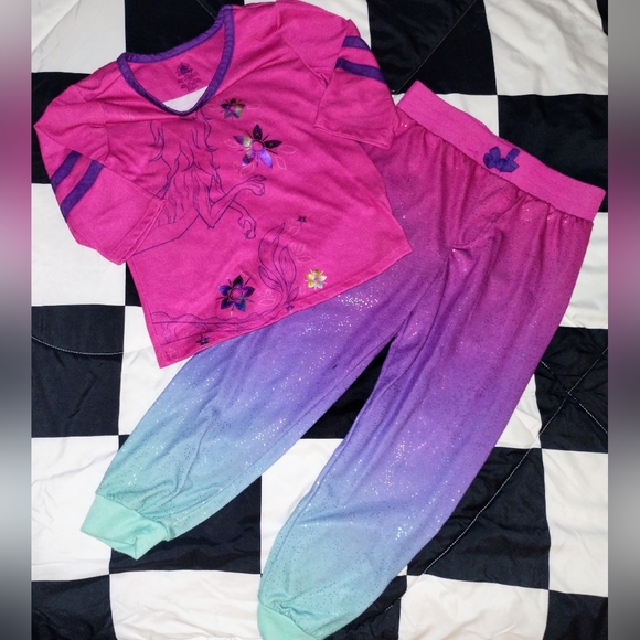 Disney | Pajamas | Disney Girls Rhia And The Last Dragon Pajama Set ...